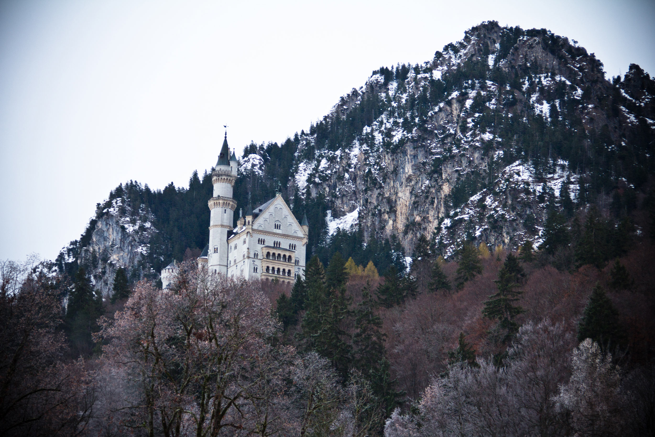 How to Visit Neuschwanstein Castle in Winter - Planned Wanderings